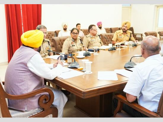 CM Bhagwant Mann Reviews Security After Threat Emails to Sri Darbar ...