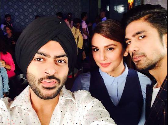 Huma Qureshi With Brother