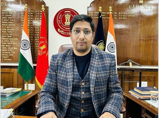 Showkat Ahmed Parray: A fascinating bureaucrat with a multidimensional personality - Babushahi.com