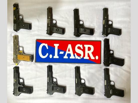 Cross-Border Arms Smuggling Module Linked to Pakistan Busted in ...