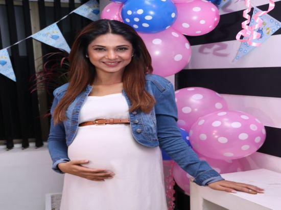 Jennifer Winget Pregnant